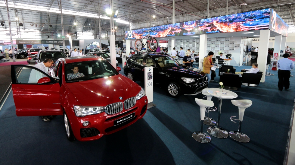 Cuatro recomendaciones antes de comprar un vehículo | ECONOMIA | EL ...