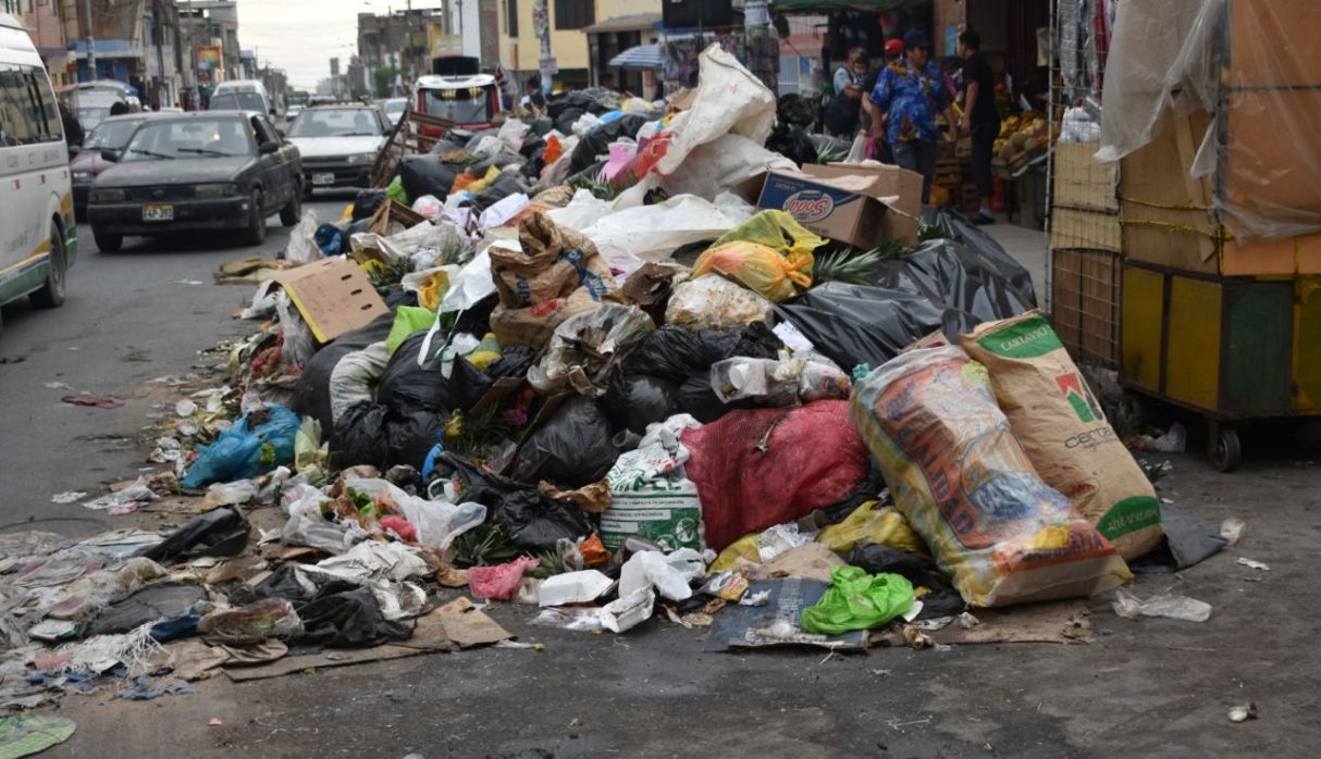 Villa María Del Triunfo Alcalde Promete Que En 72 Horas Se Recogerán