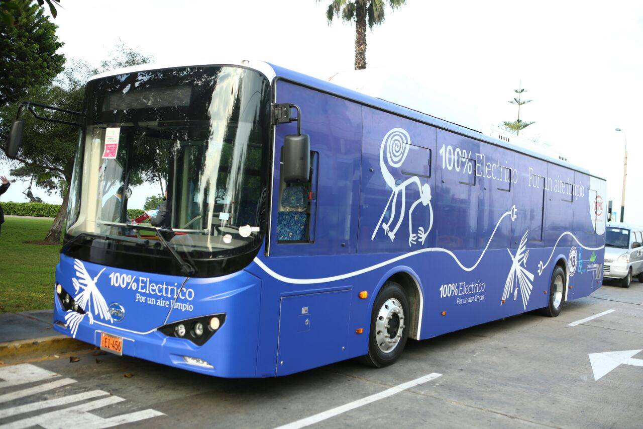 Así es el primer bus eléctrico para transporte público en el Perú ...