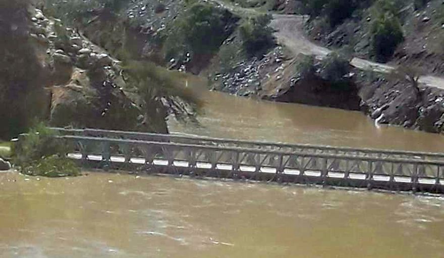 Áncash: cierran puente por deslizamientos y aumento de nivel del río ...