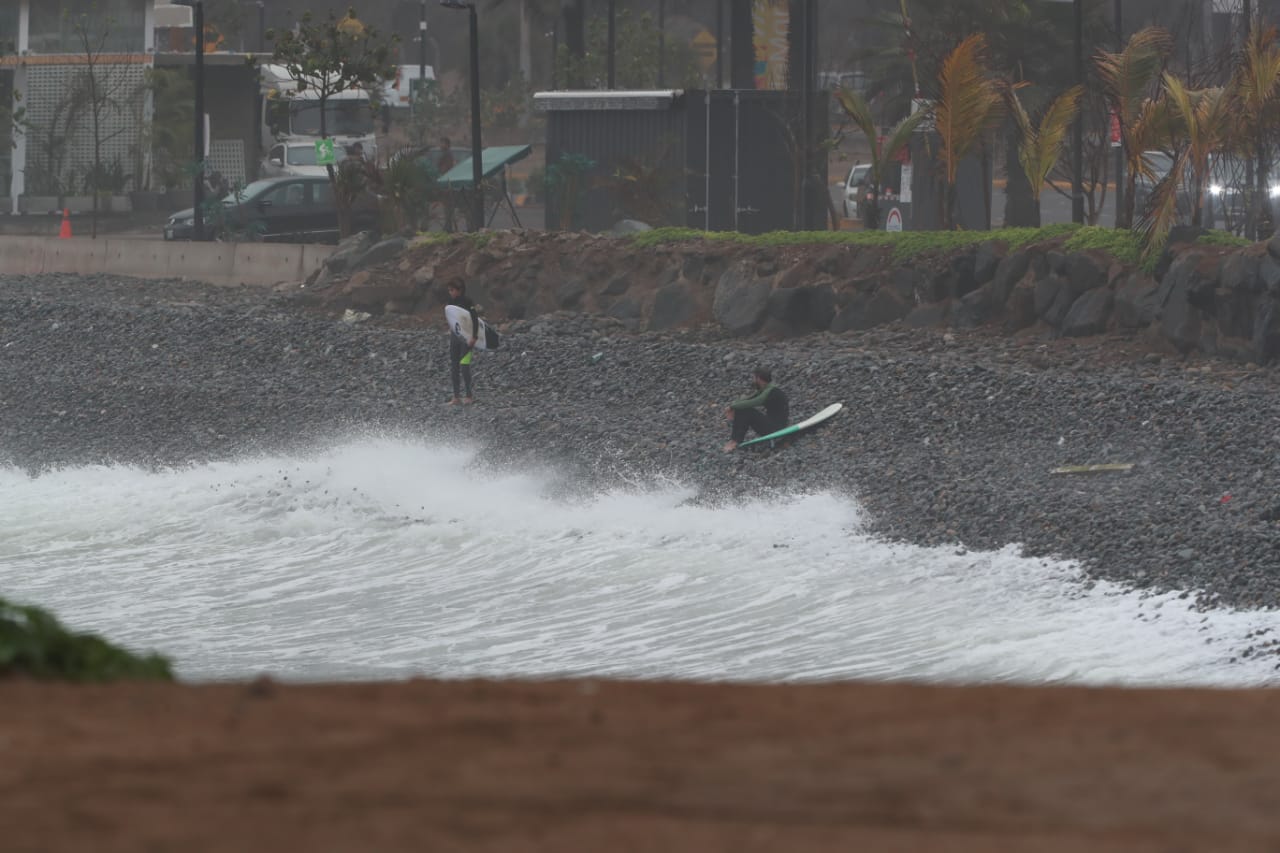 Así amaneció el mar en las playas de la Costa Verde | FOTOS | LIMA | EL ...