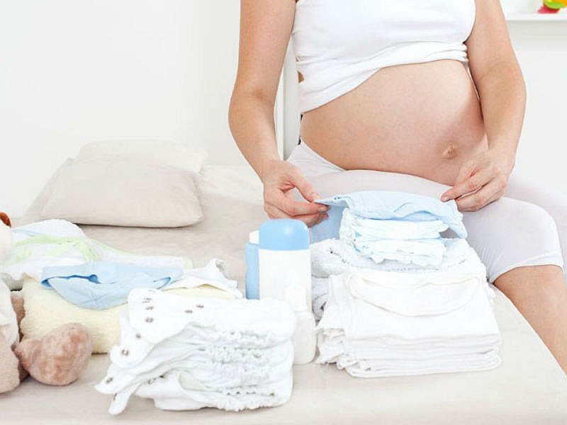 5 objetos que no pueden faltar en el bolso de parto | MUJER | OJO